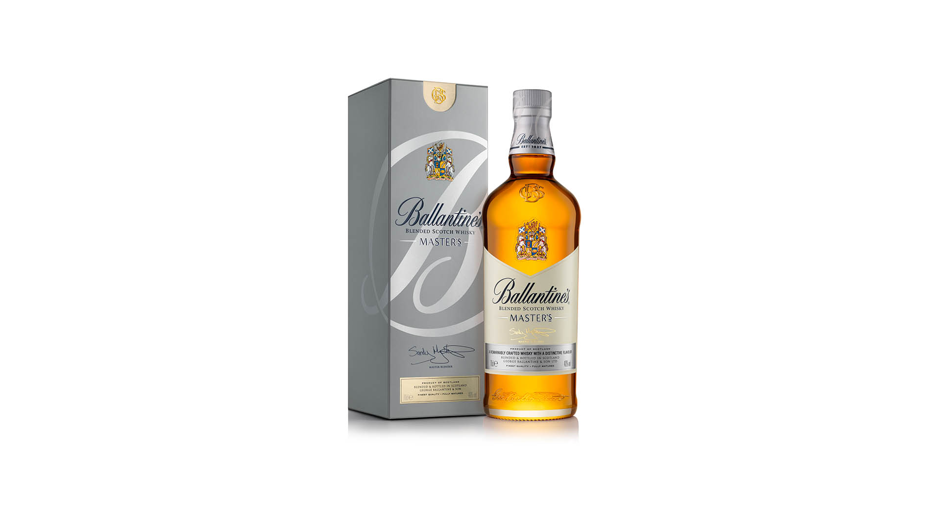 Packshot Factory - Drinks Photography - Ballantine's whisky box set
