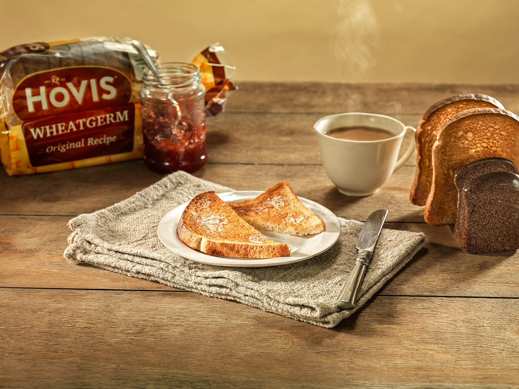 Packshot Factory - Hot food - Hovis bread breakfast