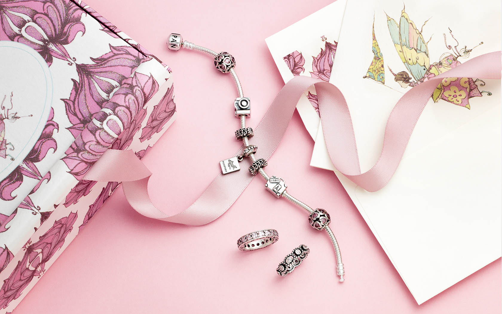 Pandora Jewelry Wallpaper