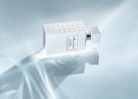 Packshot Factory - Cosmetics Photography